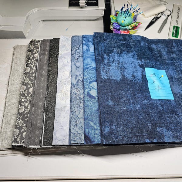 Pathways 2023 King Grey-blue Colourway Quilt Pattern, Contemporary ...