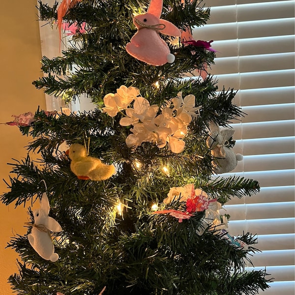 Felt Gingerbread Man Ornament, Peppermint Gingerbread Man, Christmas ...