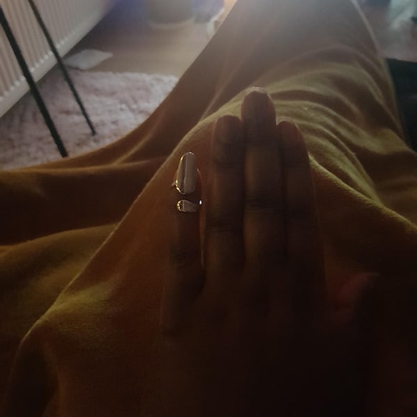 2 Fingertip Rings Fingernail Art Trendy Open Adjustable Rose Design ...