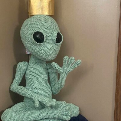 Alien Crochet Amigurumi Pattern DIGITAL Download PDF by Crafty ...