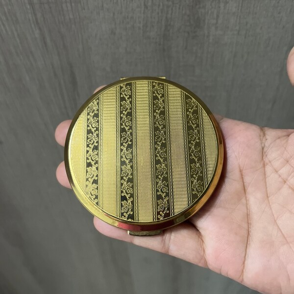 Metallic Blue Floral-vintage Ladies Powder Compact-1vi - Etsy