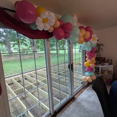 128pcs Daisy Flower Balloon Garland Arch Kit 60s 70s Party Two Groovy ...