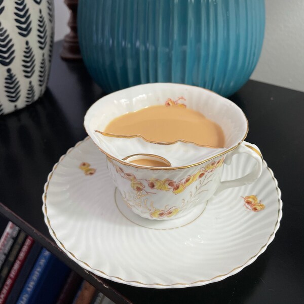 RARE FIND: the Munich Pattern Austrian China Gravy Boat and Underplate ...