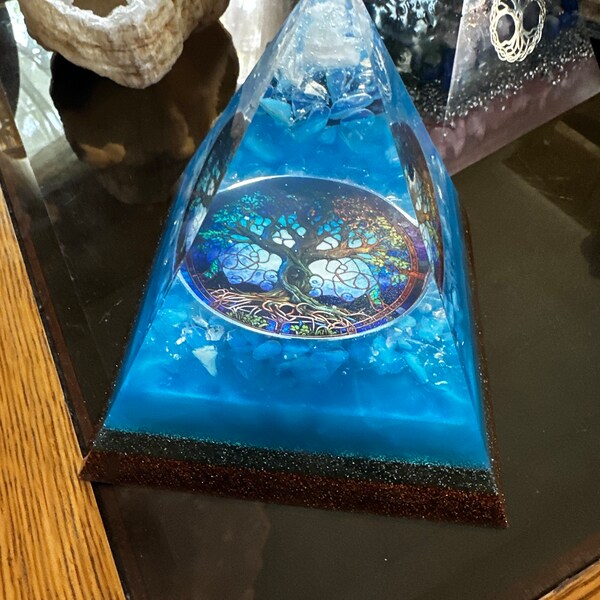 Rainbow Tree of Life Decal, Celtic Knot Tree Chakra Vinyl Sticker ...