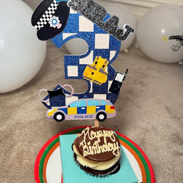 Camper Van Themed Cake Topper - Etsy