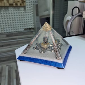 Orgone® Pyramid Metatron Light Body Accelerator Orgonite® Pyramid With ...