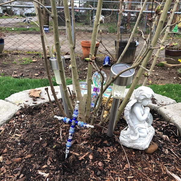 Beautiful Beaded Cross Garden Stake - Etsy