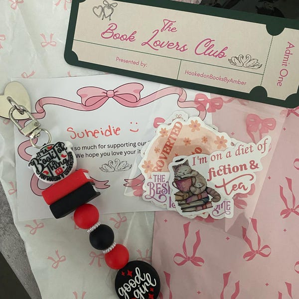 Book Stack Inspired, Bookish Keychain, Bookish Accessory, Booktok ...