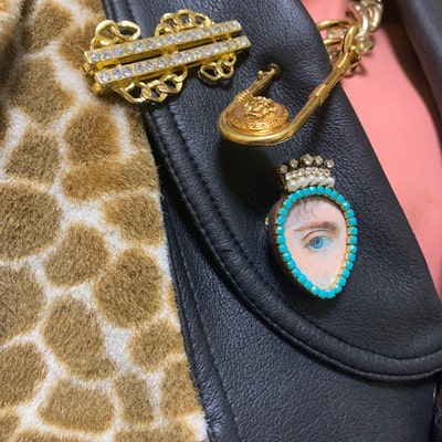 Black Gargoyles Necklace Black Filigree Chain Faceted Deep Red - Etsy