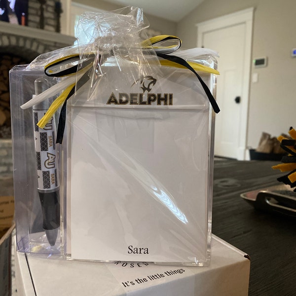 College Themed Memo Paper in a Lucite Holder - Etsy