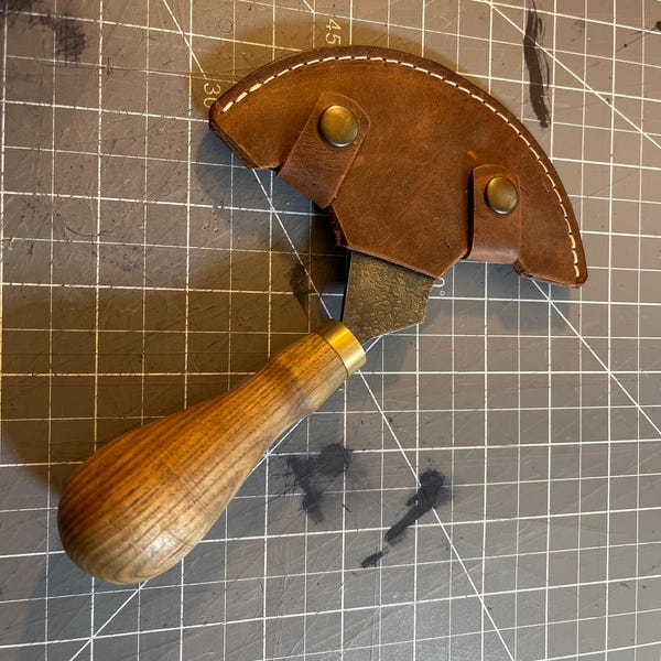 2-piece Large Timber Chisel Set With Leather Cases. Woodworking Slick ...