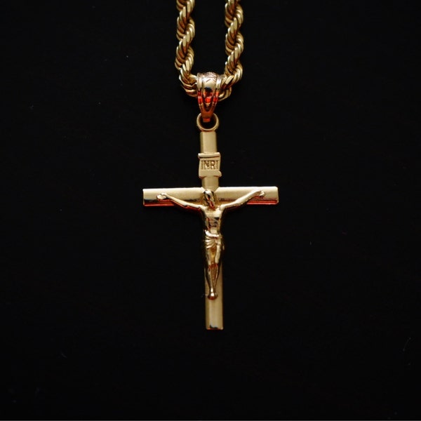 14k Solid Gold INRI Crucifix Pendant - Dainty Cross Necklace - Etsy