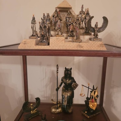 Vintage Ancient Egyptian Pyramid Display Stand - Etsy