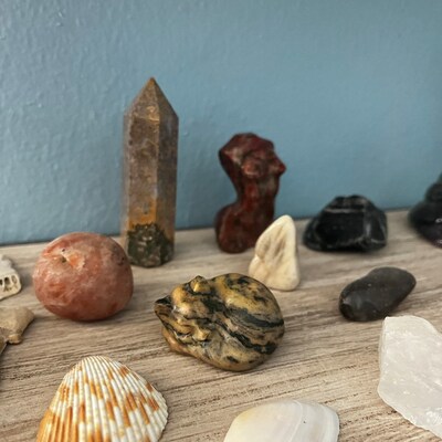 Large Raw Gemstone Carved Crystal Animals Figurines Gray Agate - Etsy