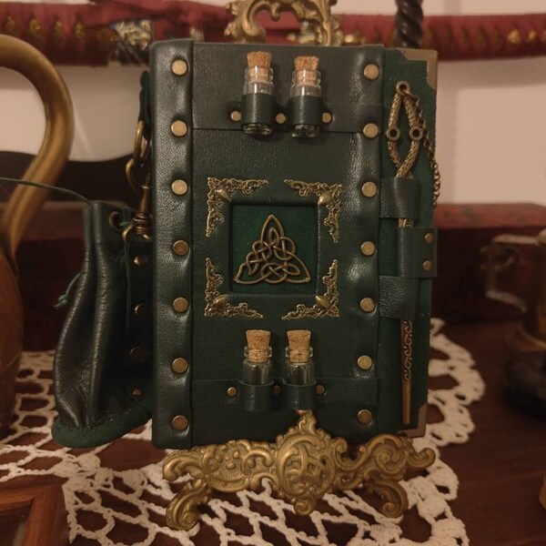 Alchemy Kit, Elixirs Kit, Raven Fantasy Wizard Accessories, LARP Bag ...