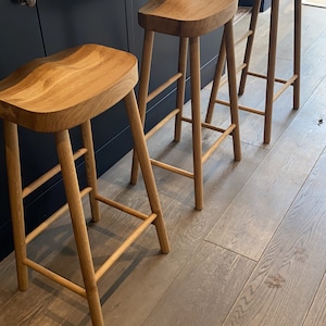 CLASSIC Oak Stool/ Handmade to Any Height/ Solid Oak Kitchen - Etsy UK
