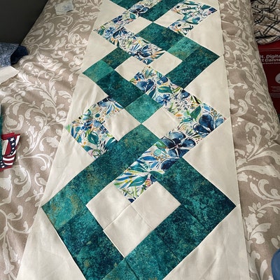 PDF Pattern for Interlocking Squares Table Runner, DIGITAL Pattern - Etsy Australia