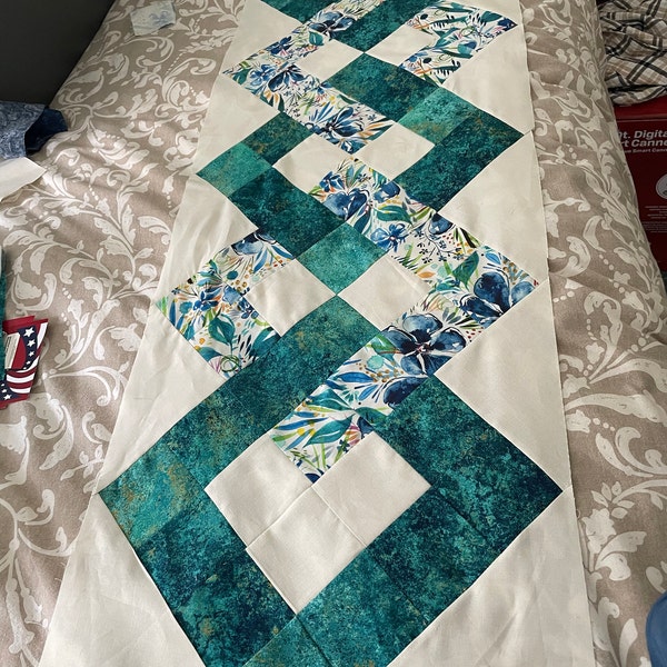 PDF Pattern for Interlocking Squares Table Runner, DIGITAL Pattern - Etsy