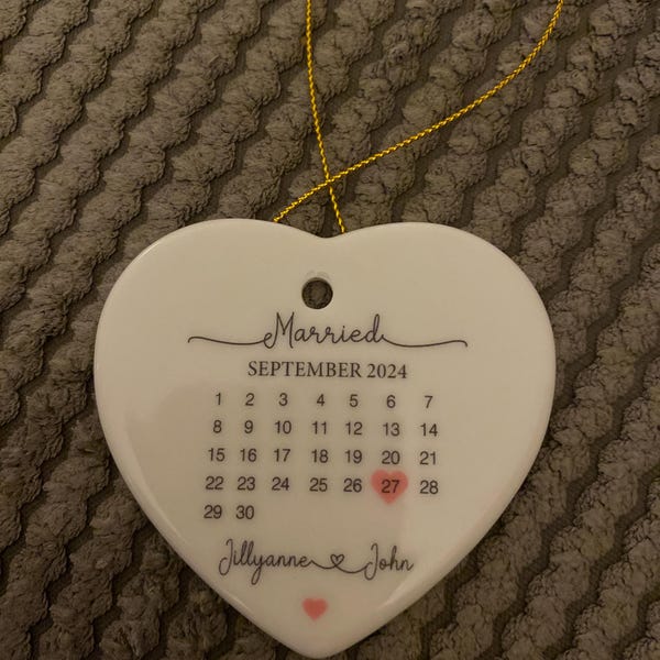 Personalized Wedding Date Ceramic Heart Keepsake: Mr & Mrs Gift - Etsy