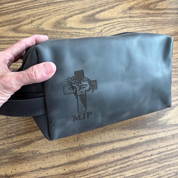 Personalized Barber Toiletry Bag Mens Gift, Custom Dopp Kits Barber ...