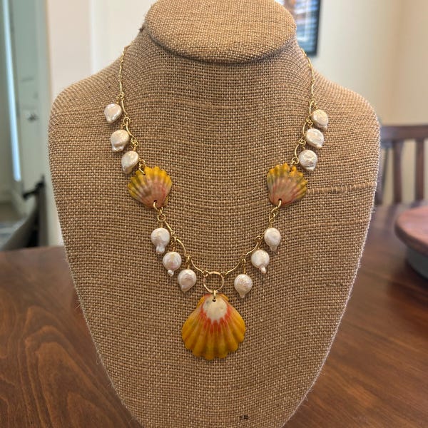 Pink/orange Sunrise Shell Necklace - Etsy