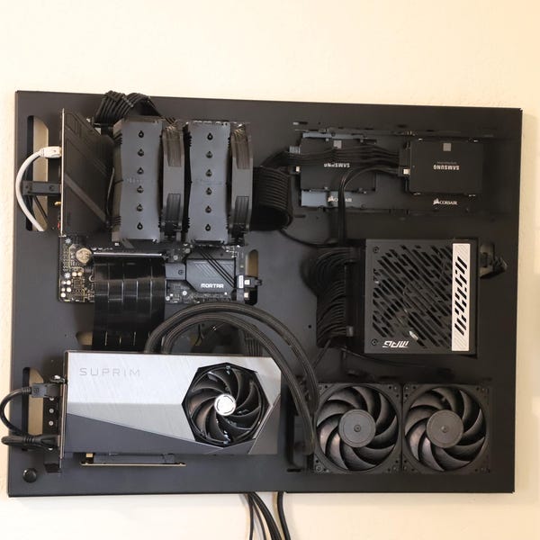 Wall Computer Dual Radiator, Wall Computer, Open Air Computer Case ...