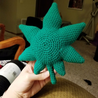 PDF PATTERN : Mister Weedlif, a Weed Leaf Amigurumi Marijuana Crochet ...