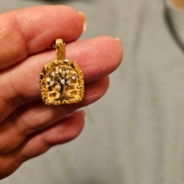 Tiny Jerusalem Cross Necklace in 18k Yellow Gold With Diamond | Size C ...