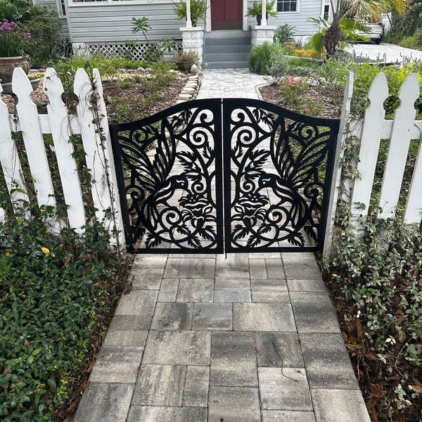 Hummingbird /custom Metal Entry Gate / Artistic & Unique Design / Made ...