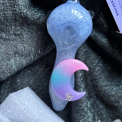 Strawberry Glass Pipe Girly Hand Pipes Beautiful Girly Pipe Cute ...