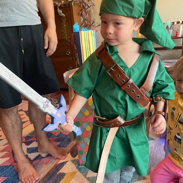 CHILDRENS Legend of Zelda Cosplay Link Belts, & Bracer Twilight ...