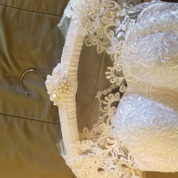 Bride Wedding Dress Hanger, Padded Hanger, Satin Hanger, Bridal Shower ...