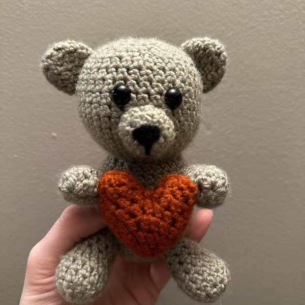 The Love Bear - CROCHET PDF PATTERN (english) - Etsy