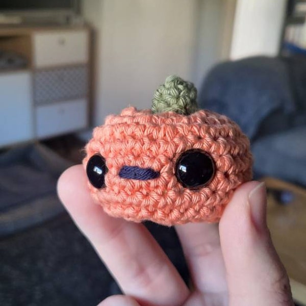 Little Pumpkin Crochet Pattern | Pumpkin Amigurumi Pattern - Etsy