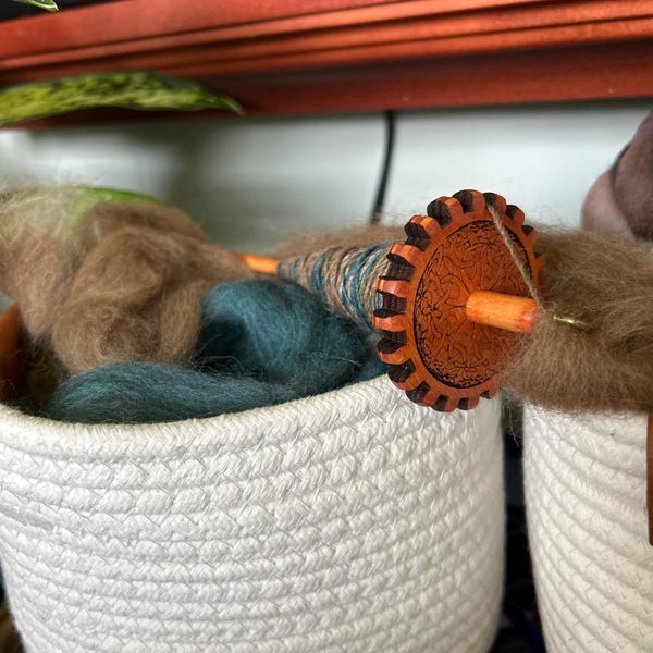 Erica Loom From Louet, Table Top Weaving Loom, Folds Flat for Storage ...