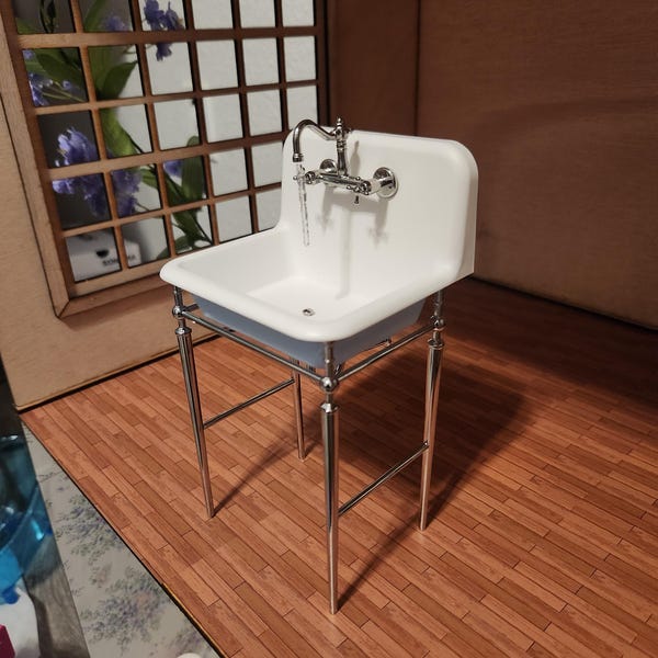 Miniature Metal Holder Mini Plate Stands for Dollhouse Miniature Plate ...