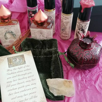 Hekate Tea Hekate Devotional Tea & Botanical Offerings - Etsy