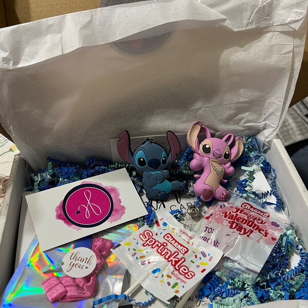 Cute Chart Badge Reel | Medical Student Badge Holder, Custom Nurse ...