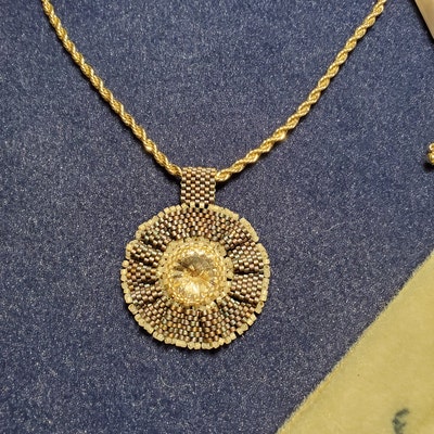 SPRUCE BRANCH BALL Peyote Stitch Pattern Beaded Christmas Ornament ...