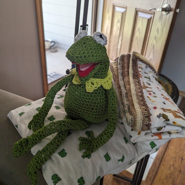 Amigurumi Kermit Crochet PDF Pattern, Handmade Plushie Frog Gift Idea - Etsy