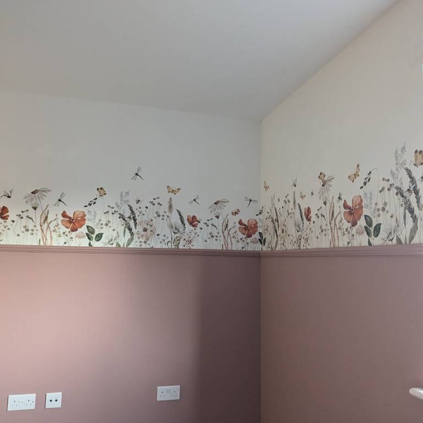 Wild Flower Wall Decal Border - Easy to Apply Peel and Stick Meadow ...