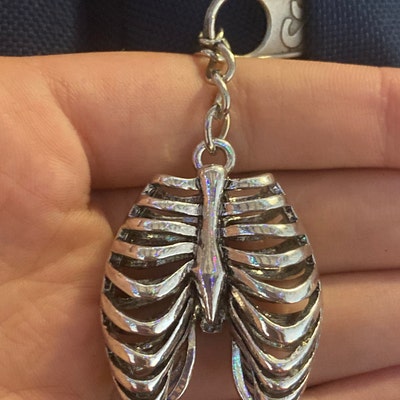 Rib Cage Keychain, Human Ribcage Keyring, Human Anatomy Keychain ...
