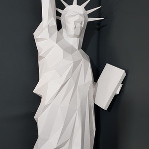 Statue of Liberty Papercraft Sculpture, Printable 3D Puzzle, Papercraft ...