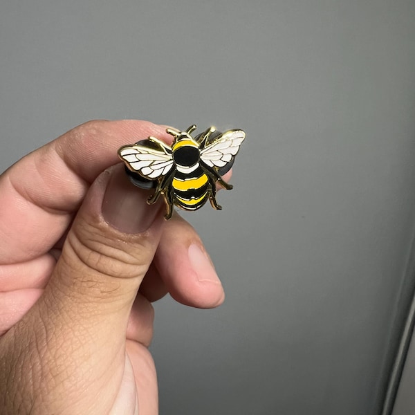 Bumblebee Hard Enamel Pin – Yellow Honey Bee Lapel Accessory - Etsy