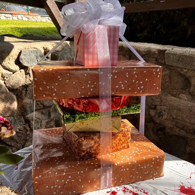 Cheeseburger Wrapping Paper Set Funny Gift Wrap for Multiple Presents ...