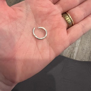 14K Gold Diamond Hand Ring, Two Hands Ring, Gold Holding Hand Ring ...