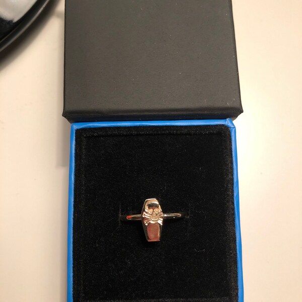 Creep Hand Vinyl Decal - Etsy