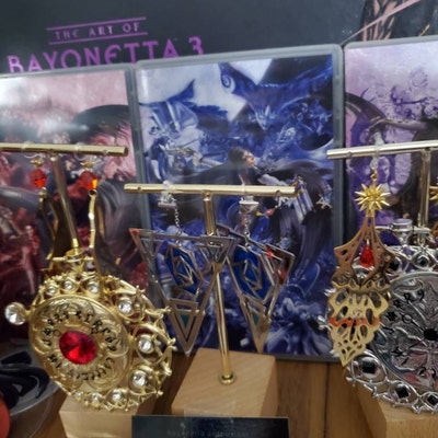 Bayonetta Cosplay Umbran Watch - Etsy