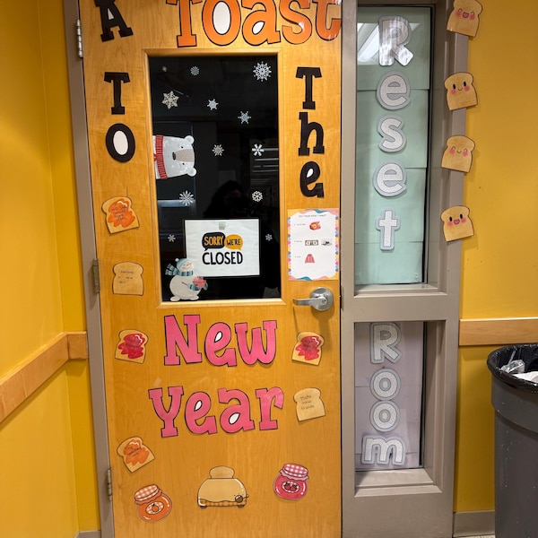 Retro Shimmer Disco Ball New Year Bulletin Board Kit | January Bulletin ...