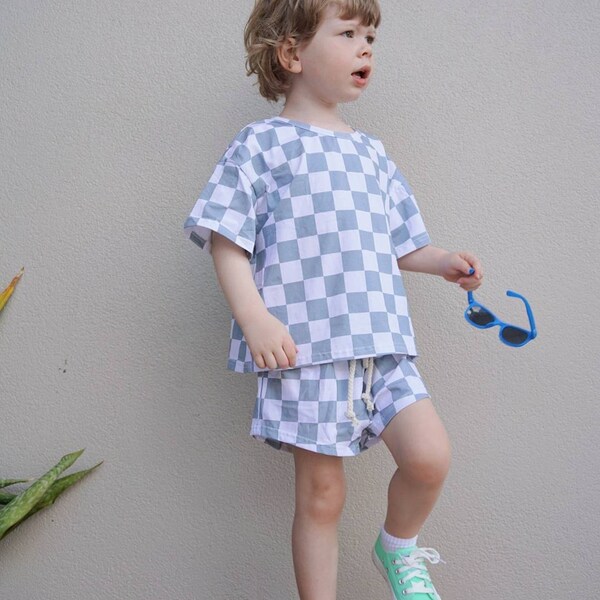 Warped Checkerboard Pattern, Seamless Pattern Wraped, Groovy Checkered ...